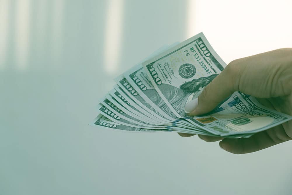 Risk Beats Cash - Fixed Income News Australia